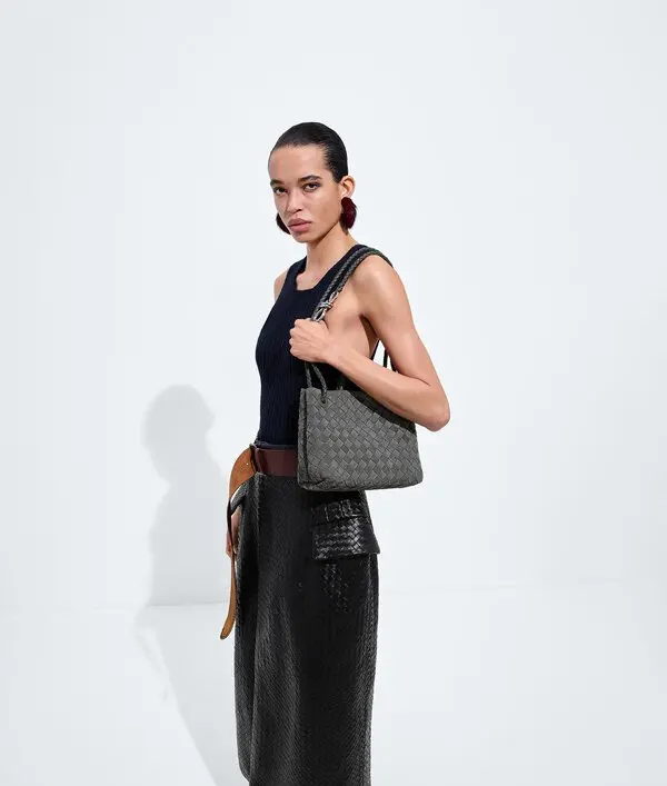 Bottega Veneta Small Andiamo - Obsidian Gray