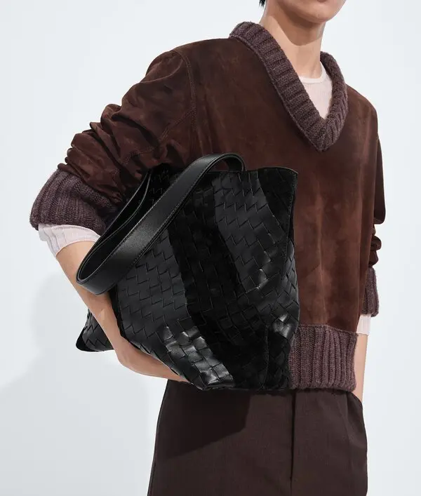 Bottega Veneta Small Intrecciato Zipped Tote