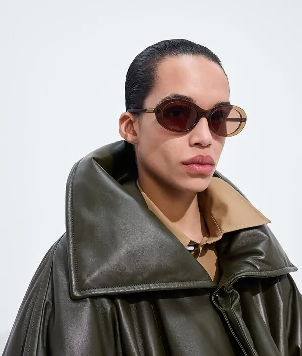 Bottega Veneta Classic Oval Sunglasses - Brown/brown
