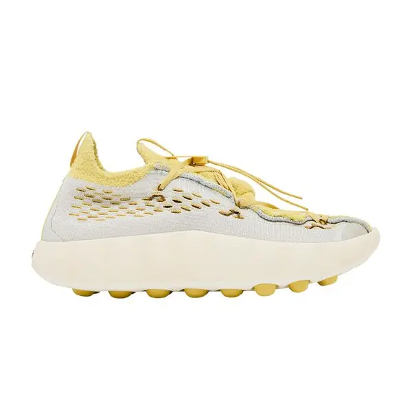 Nike Mind 002 Flyknit Sneakers