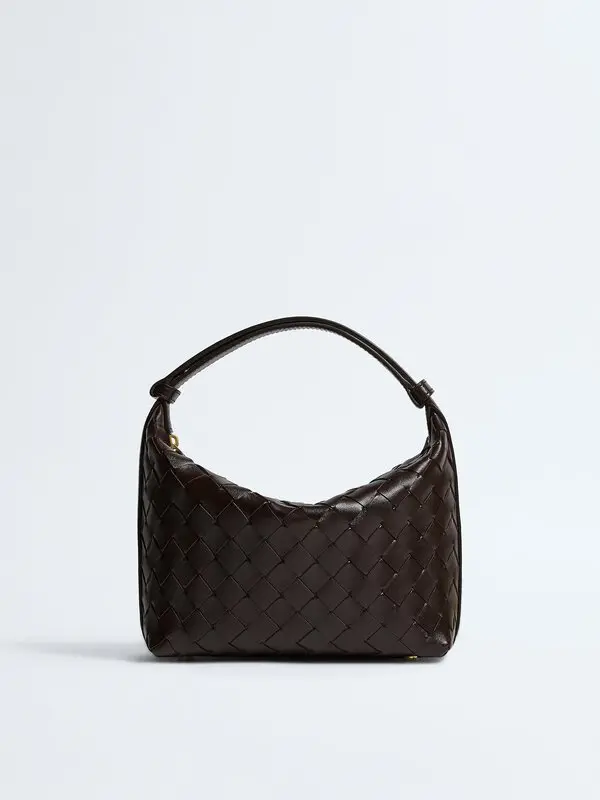Bottega Veneta Leather Intrecciato Mini Shoulder Handbag With Adjustable Snap Strap, Zip Closure, 20 X 13 X 9.5 Cm - Marrone