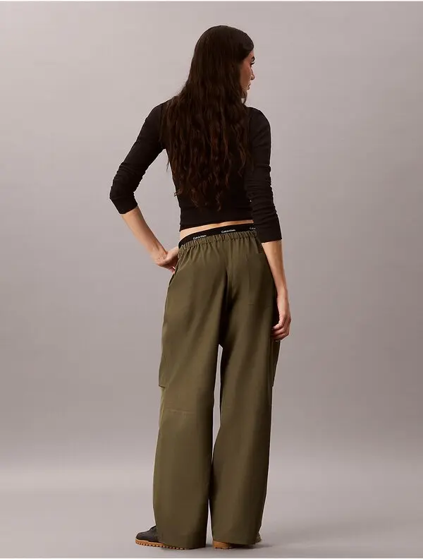 Calvin Klein Tech Crinkle Twill Pants