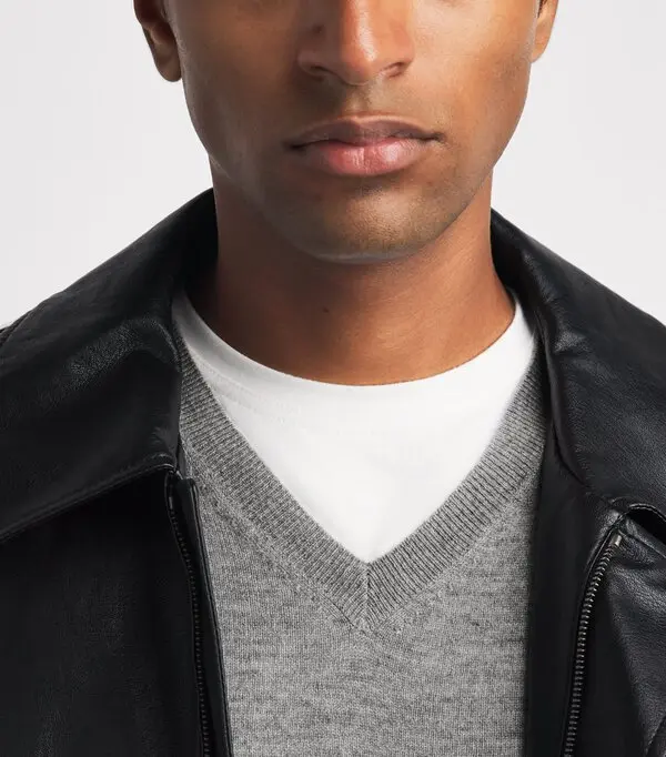 ALLUDE Cashmere V-neck Sweater
