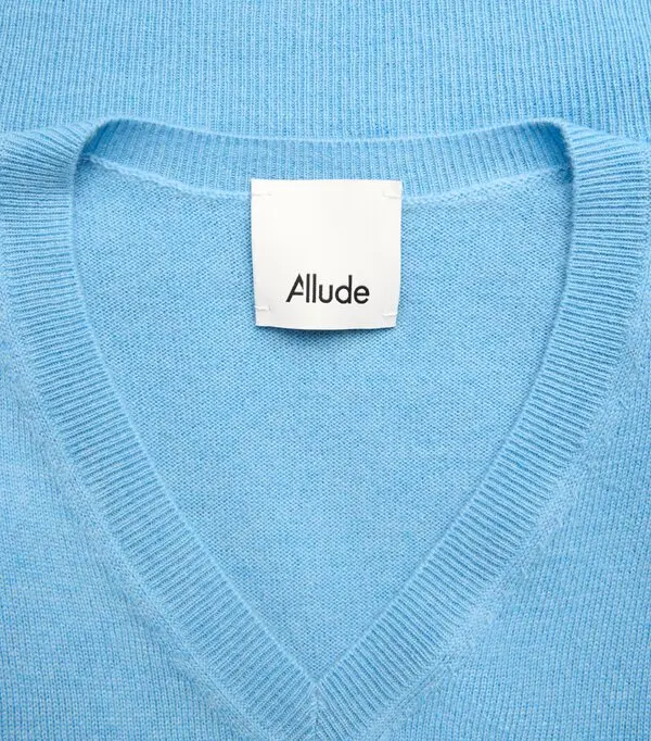 ALLUDE Cashmere V-neck Sweater