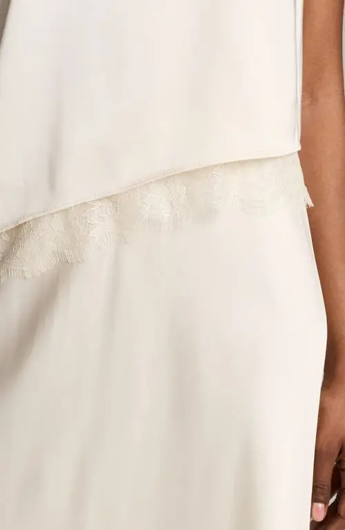 Vince Asymmetric Hem Shell With Lace - Creme