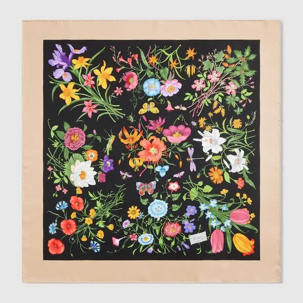 Gucci Printed Silk Twill Carr - Black