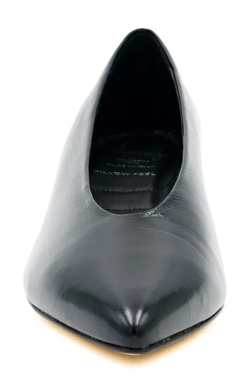 AMALFI BY RANGONI Accorto Leather Pump - Black