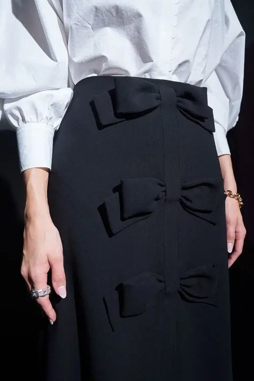 MAISON COMMON A-line Skirt With Bow Details