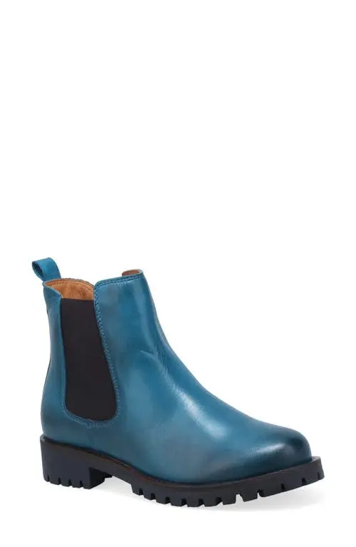 Miz Mooz Andy Lug Sole Bootie - Marine