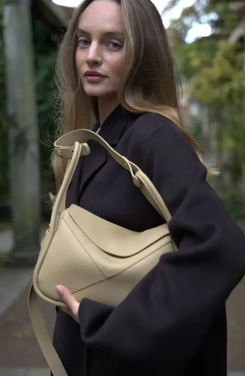 MI BOLSA LONDON Carnaby Genuine Pebble Leather Shoulder Bag