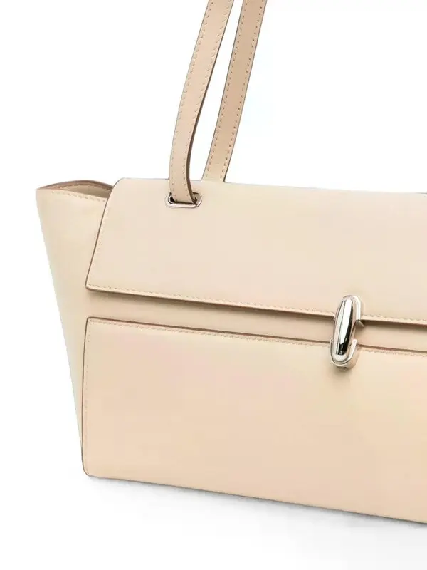 Savette Symmetry Trapeze Shoulder Bag