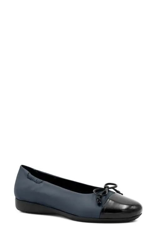 AMALFI BY RANGONI Joke Leather Flat - Blue/navy
