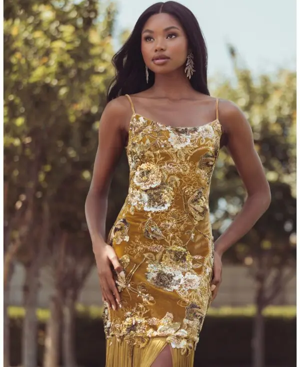 Mac Duggal Embellished Velvet Mini Dress With Fringe Hem