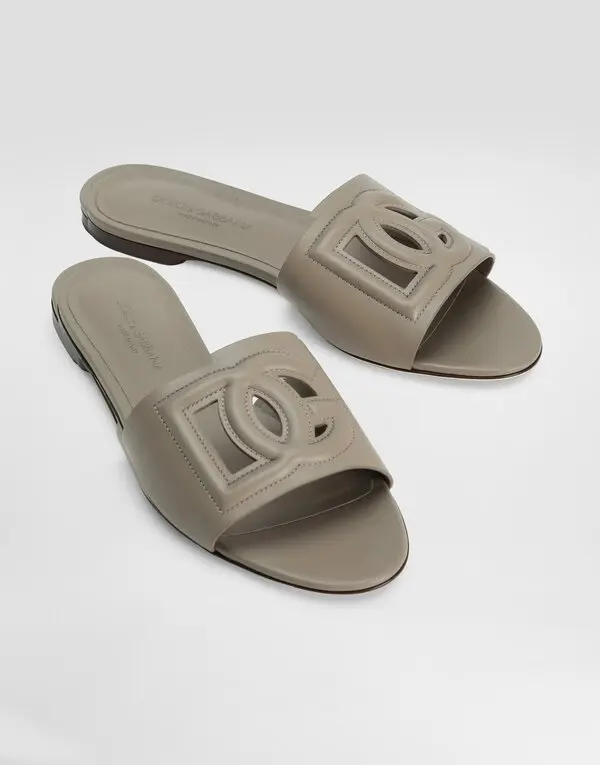 Dolce & Gabbana Calfskin Sliders With Dg Logo - Beige