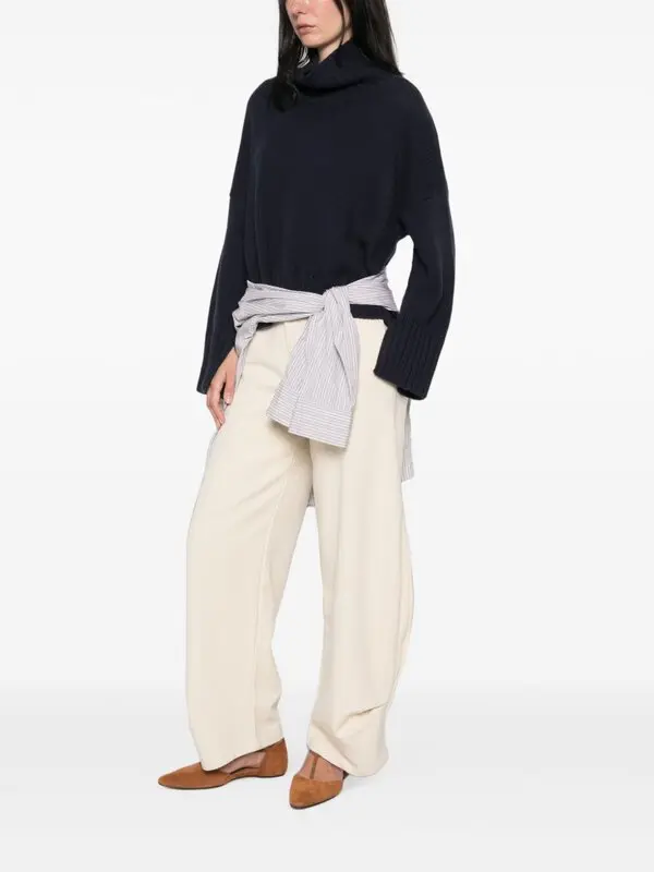 Soft Goat Cashmere Turtle-neck Sweater