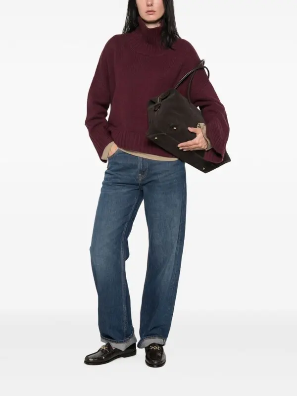 Soft Goat Cashmere Turtle-neck Sweater