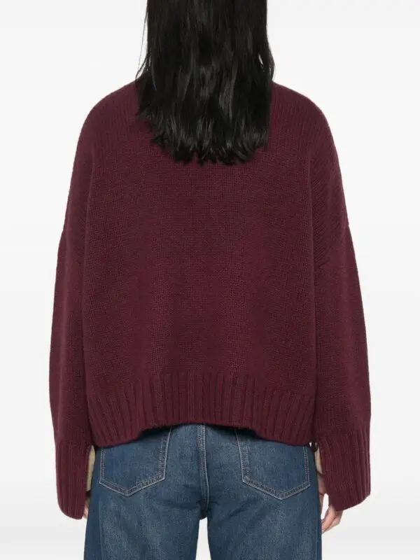 Soft Goat Cashmere Turtle-neck Sweater