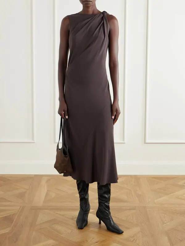 VALESQUE Cami Leather-trimmed Shoulder Bag