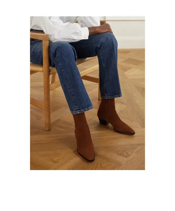 AeydĒ Solid Color Suede Ankle Boots