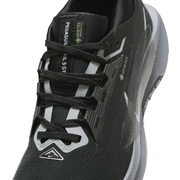 Nike Wearresistant Waterproof Trail Running Shoes