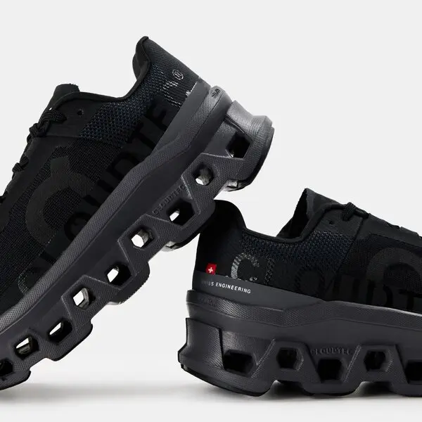 On Meshupper Sneakers
