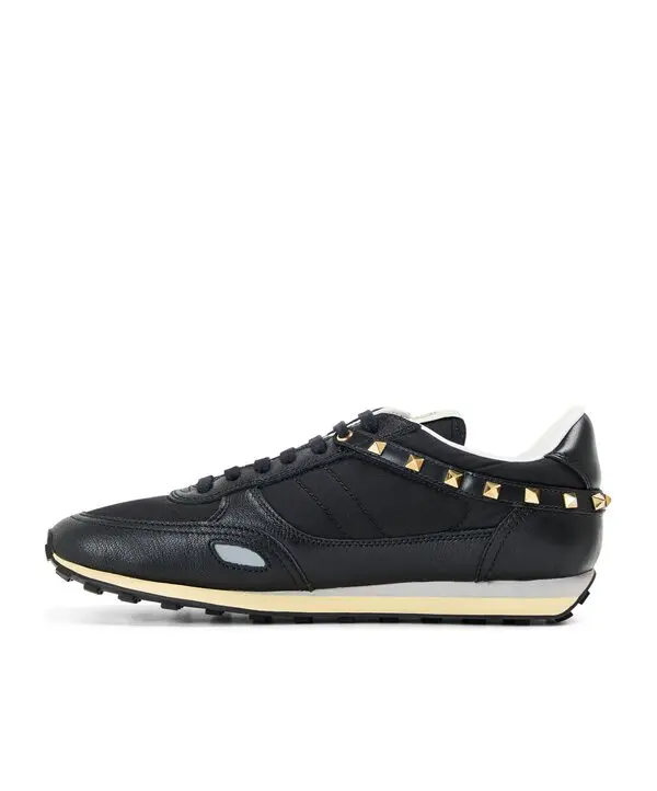 Valentino Garavani Simple Sports Shoes