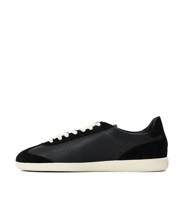 Axel Arigato Simple And Casual Shoes