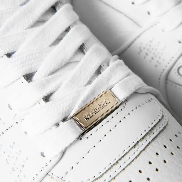REPRESENT Simple Sports Shoes