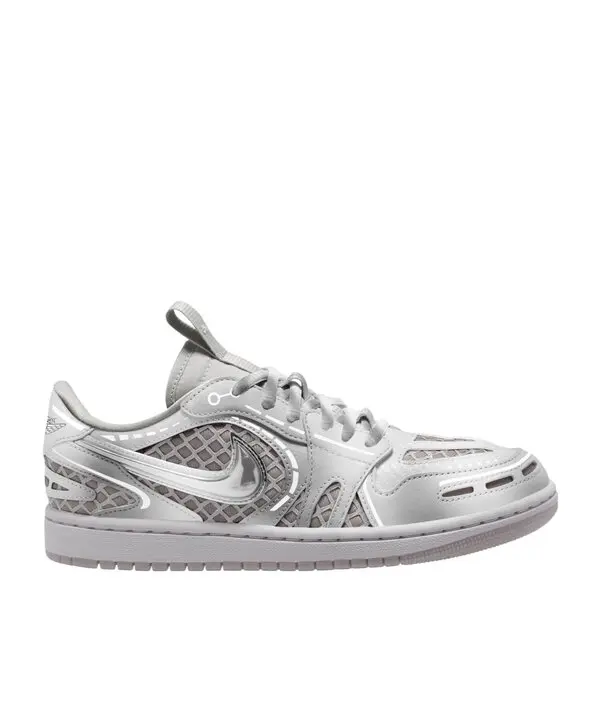 Nike Versatile Casual Shoes