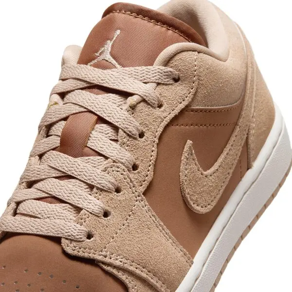 Nike Air Jordan Low-top Trainers