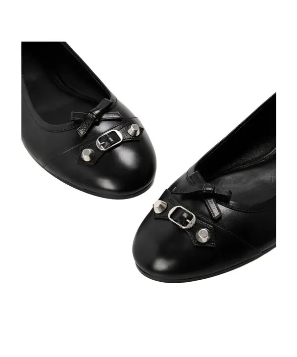 Balenciaga Solid Color Flat Shoes