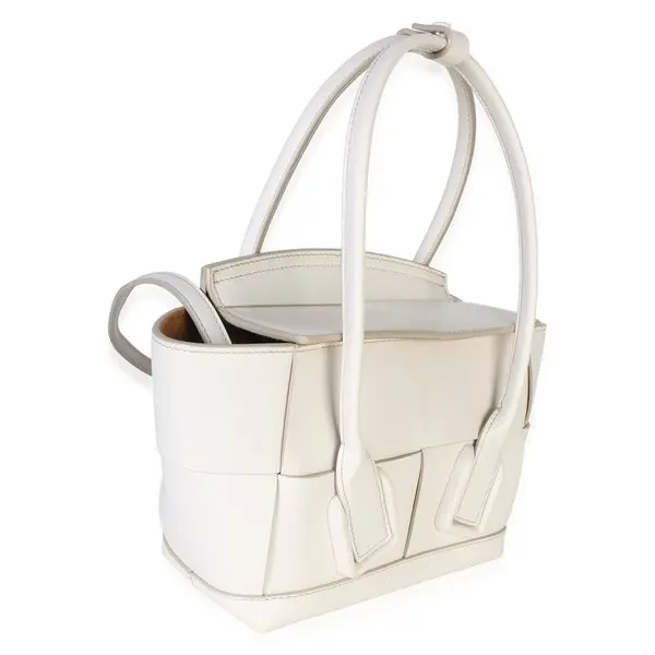 Bottega Veneta Maxi Intrecciato Leather Shoulder Bag - White