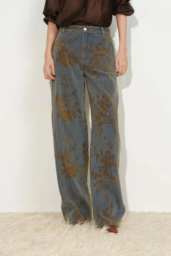 Fabrique Natalie Contrast Flocked Jacquard Barrel Leg Jeans - Blue