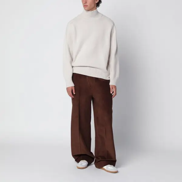 Soft Goat Cashmere Turtleneck Sweater