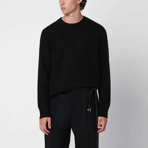 Soft Goat Cashmere Crew-neck Sweater