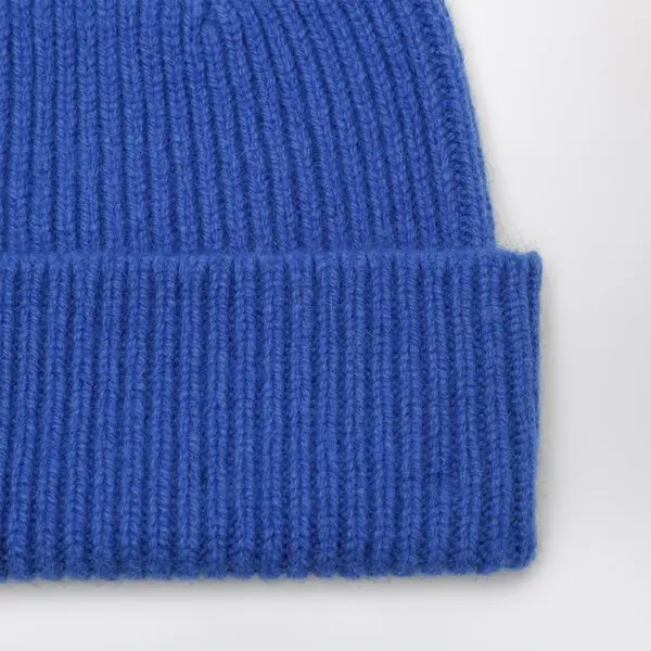 LE BONNET Beanie In Wool And Caregora In Royal Azure