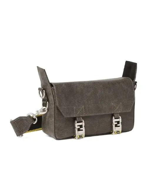 Fendi Flow Small Vintage-effect Leather Bag