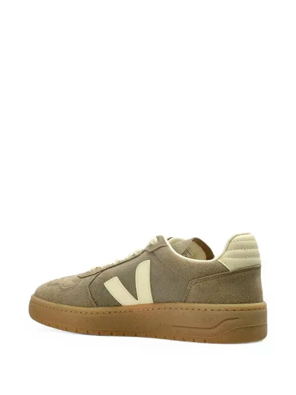 VEJA V-82 Ii Sneakers