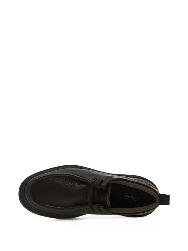 Clarks Badbury Seam Grained Leather Loafers