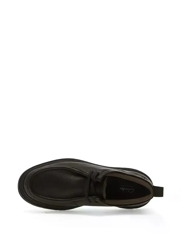 Clarks Badbury Seam Grained Leather Loafers