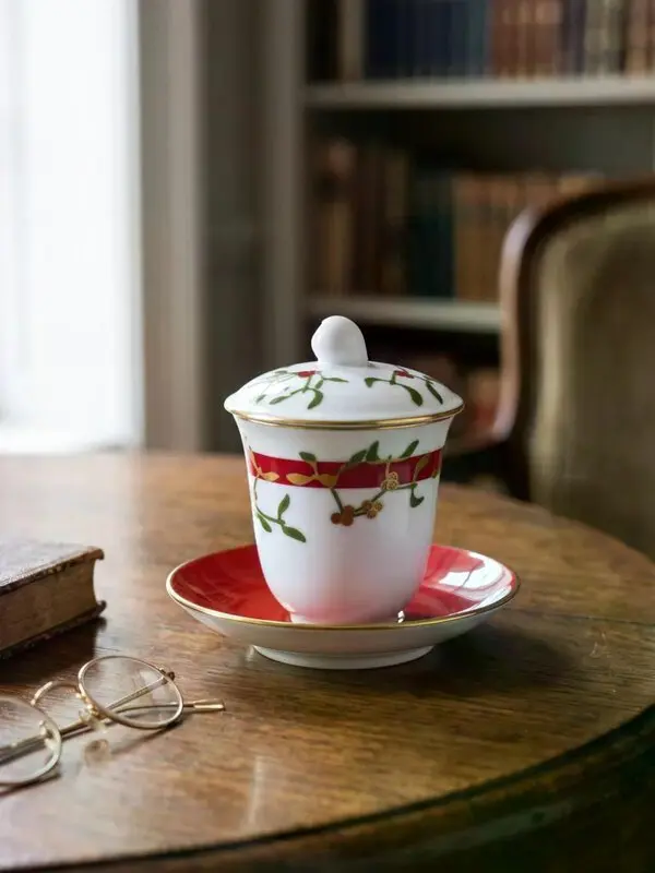 GINORI 1735 Mistletoe-print Lidded Cup And Saucer