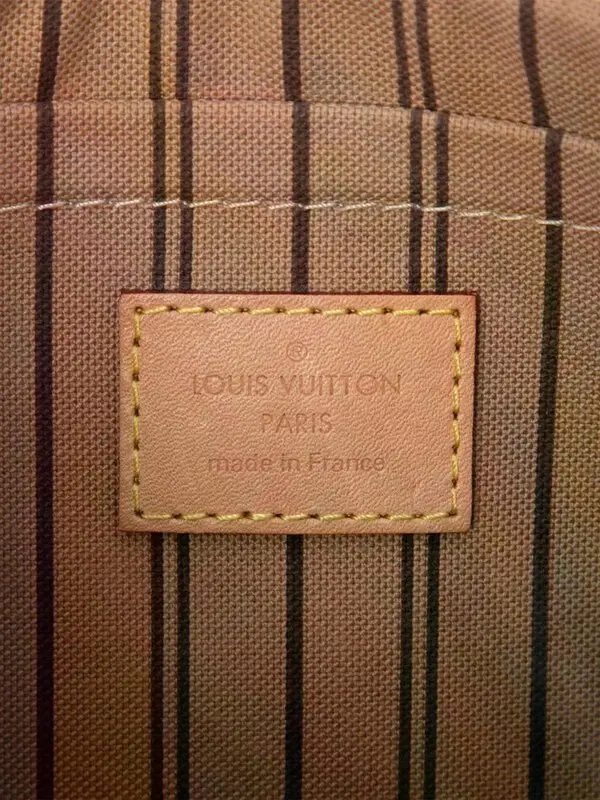 LOUIS VUITTON 2019 Monogram Neverfull Mm Pouch