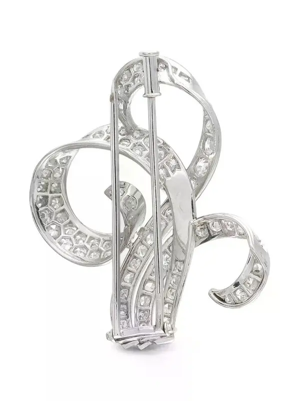 LB EXCLUSIVE 18kt White Gold Diamond Swirling Ribbon Brooch