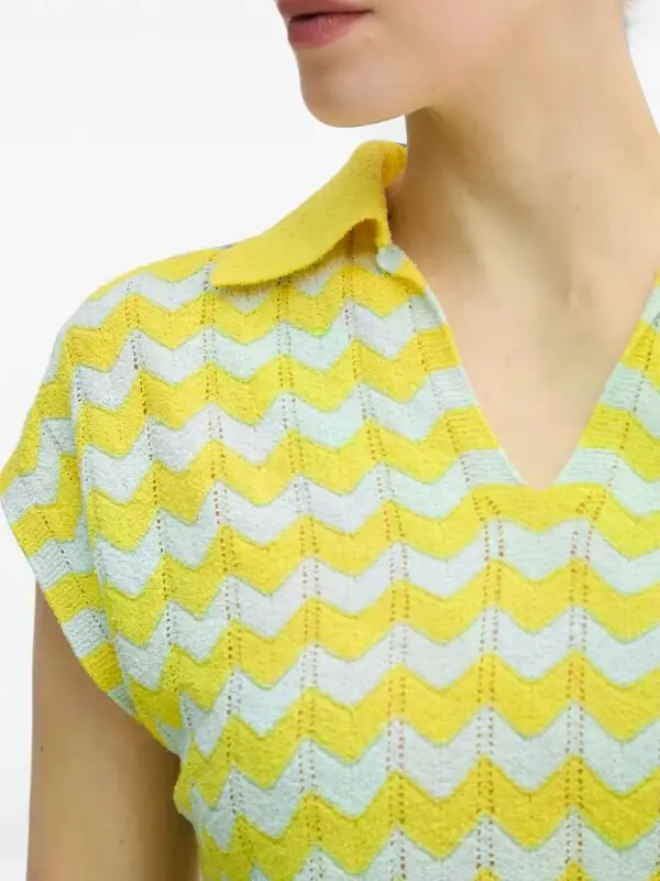 OUI Zigzag Knit V-neck T-shirt
