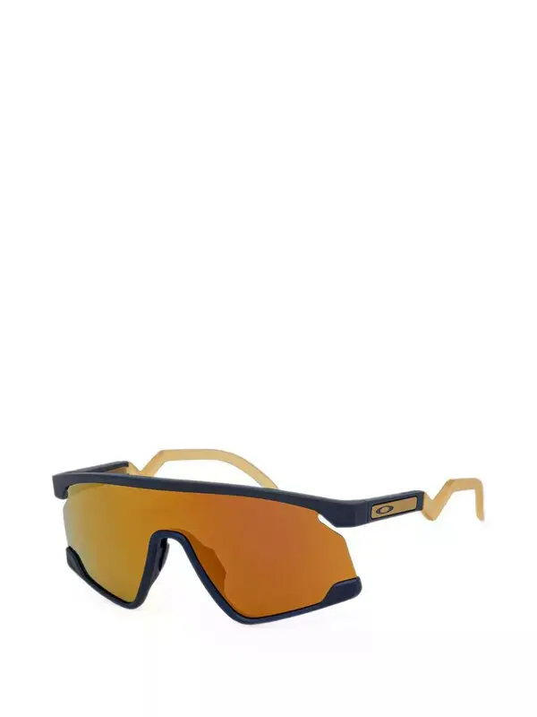 Oakley Bxtr Geometric-frame Sunglasses - Blue