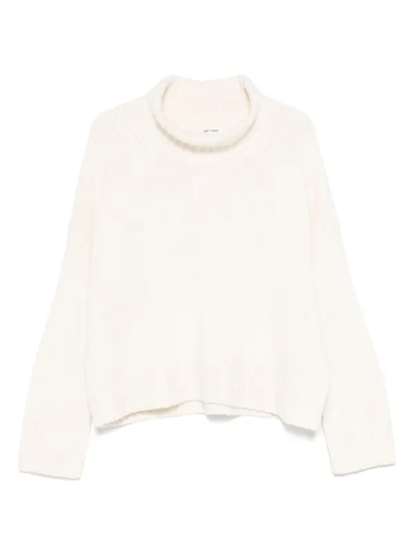 Soft Goat Cashmere Turtle-neck Sweater - White