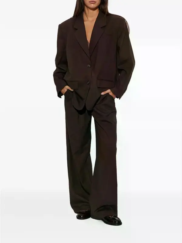 GESTUZ Single Breasted Notched Lapel Blazer