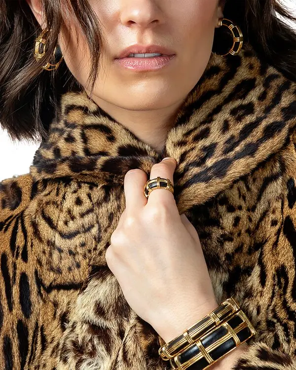 CAPUCINE DE WULF Gaia Wood Band Ring - Ebony