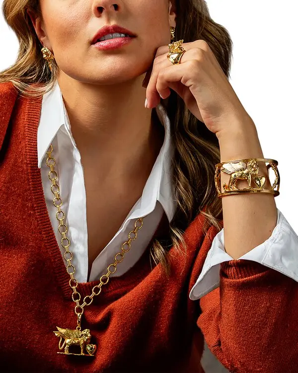 CAPUCINE DE WULF Lionheart Charm