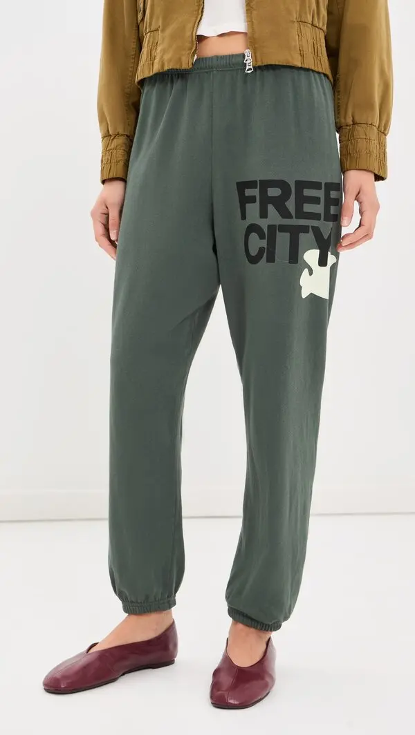 FREECITY Sweatpants - Surplus/cream